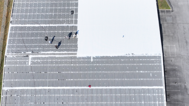 5 Reasons to Choose Protective Spray Coating for Your Roof - Omnia Roofing